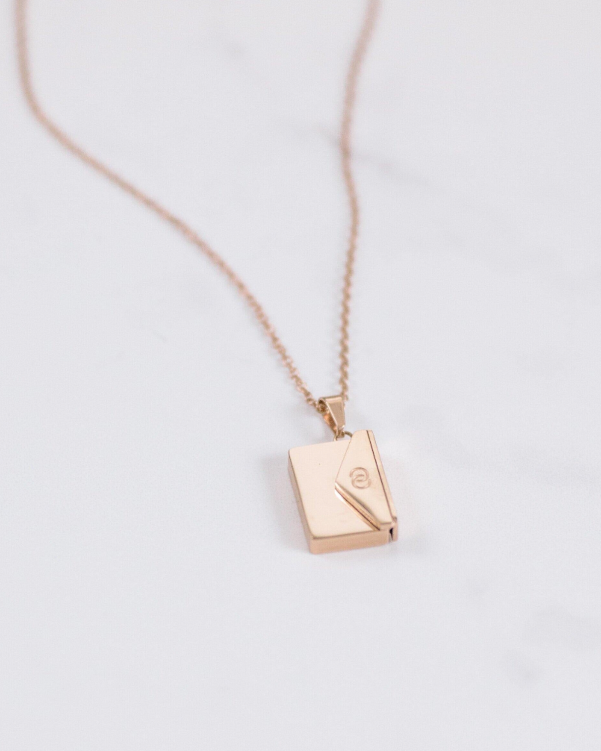 18k Envelope Locket | Link Before You Sink